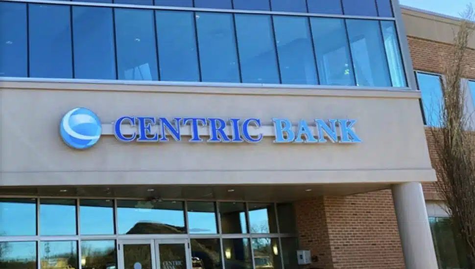 First Commonwealth Completes Acquisition of Centric Financial Corporation